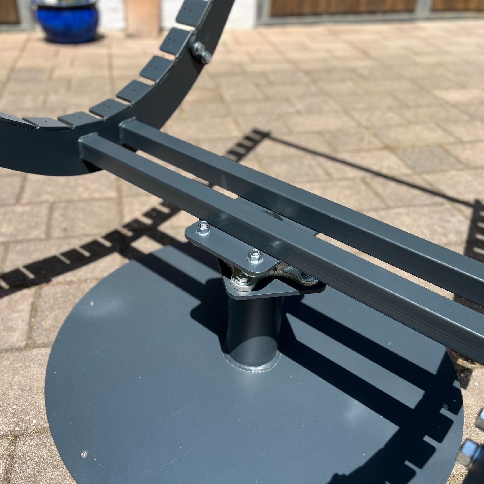 MEBE Wave Lounge - drehbare Gartenliege für 2 Personen - Metallgestell ...