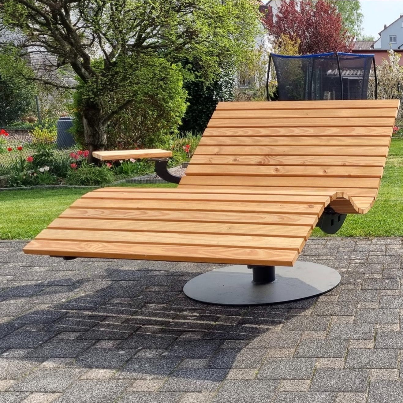 Tisch für MEBE Wave Lounge- drehbar – MEBE-shop